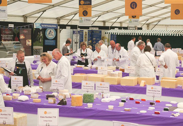 Faste récolte pour L’Ancêtre aux Global Cheese Awards - La Terre de ...